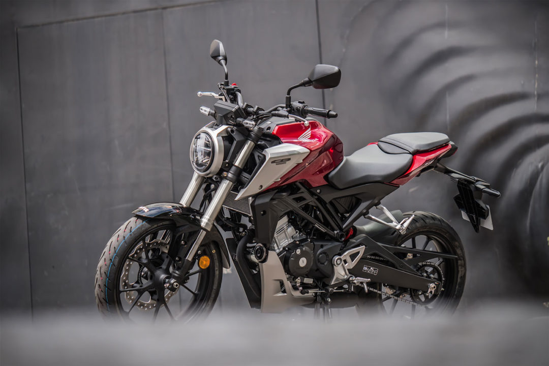 Essai Honda CB125R 2020 : la néo-rétro ultime ? - Urbaanews...
