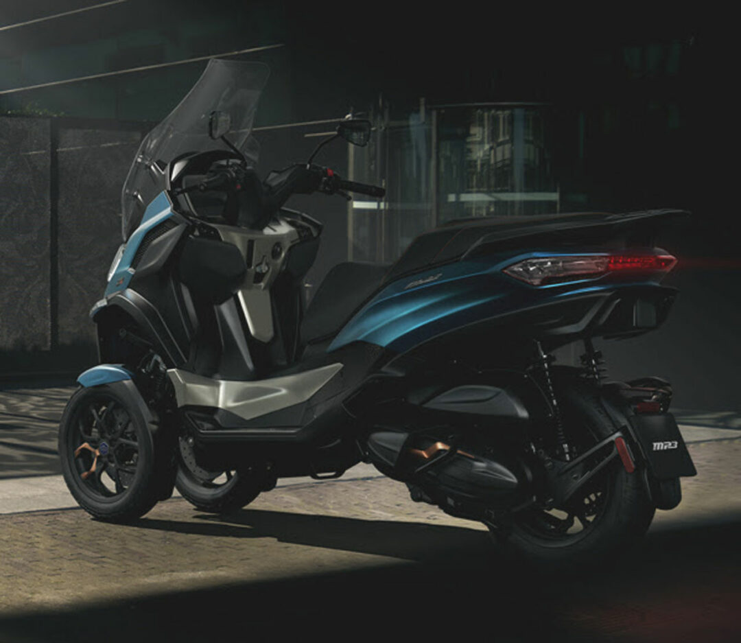 Nouveau Piaggio MP3 : première image du trois-roues italien - Urbaanews...