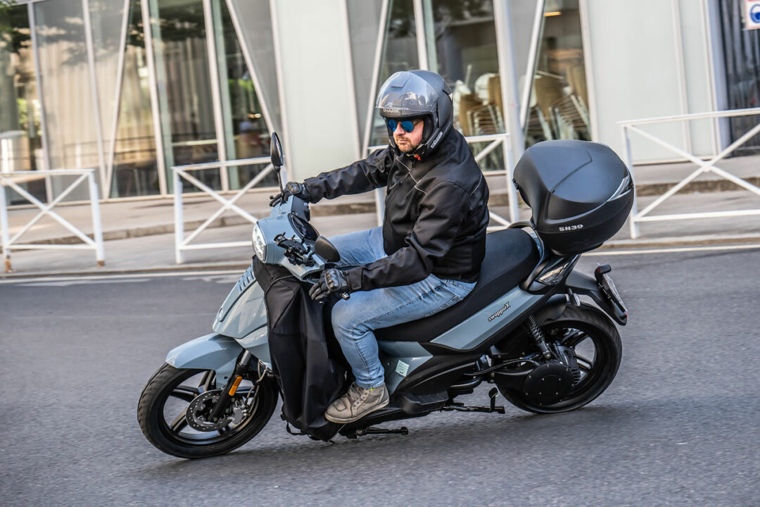 Essai scooter électrique ZEWAY SwapperX : swapper comme jamais ...