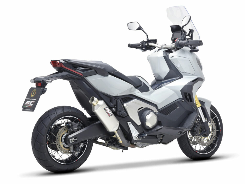SC Project Rally Raid : Un nouveau silencieux pour le Honda X-ADV ...