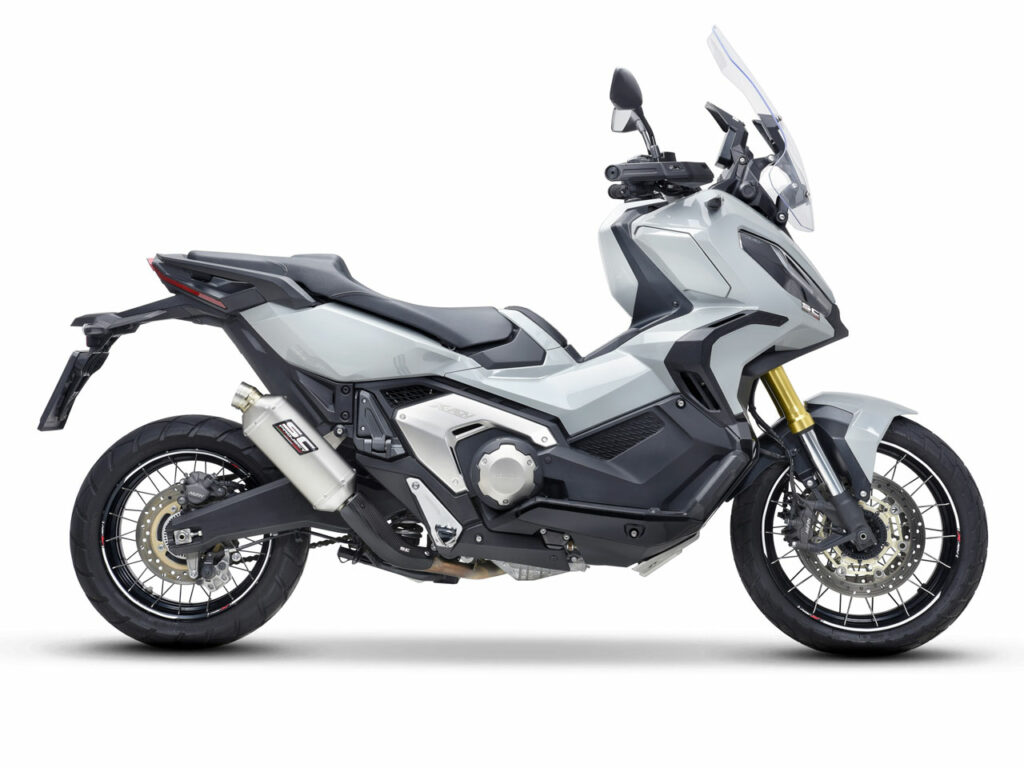 SC Project Rally Raid : Un nouveau silencieux pour le Honda X-ADV ...