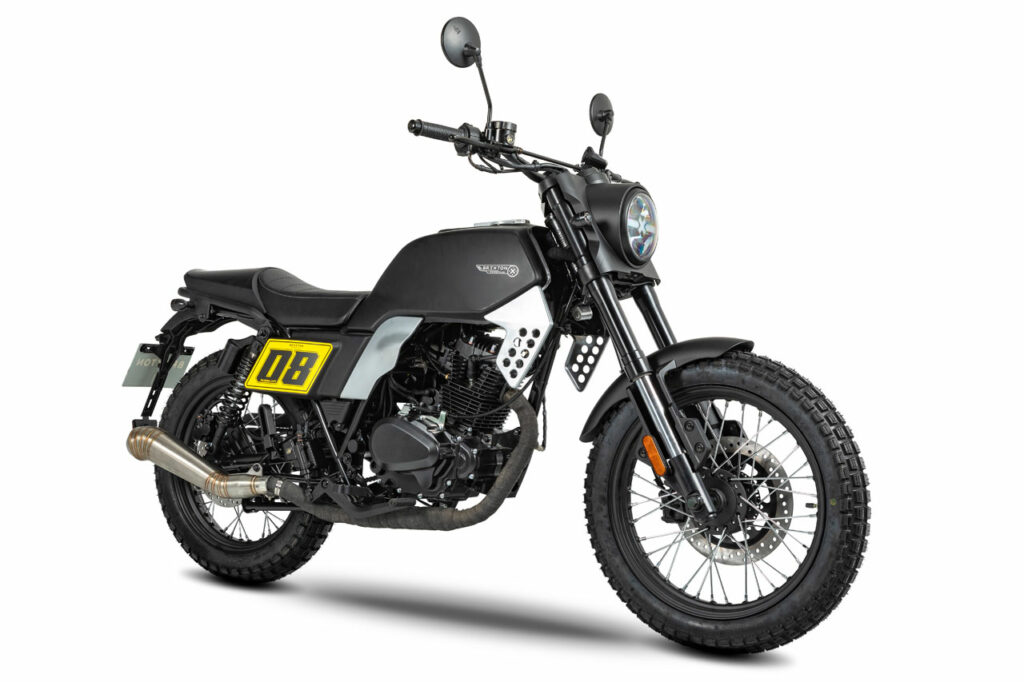 Brixton Felsberg 125 FT et 250 MT 2023 : inspiration Flat Track ...